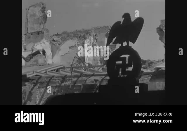 GERMANY - 1946 - Loads of flour are taken up elevator in Berlin post ...