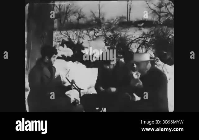 UNITED STATES - 1923 - Colonel Heeza Liar scares the vagabonds into ...