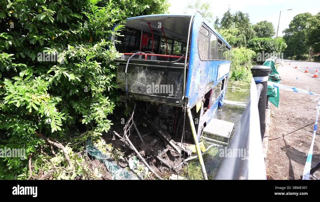 College bus Stock Videos & Footage - HD and 4K Video Clips - Alamy