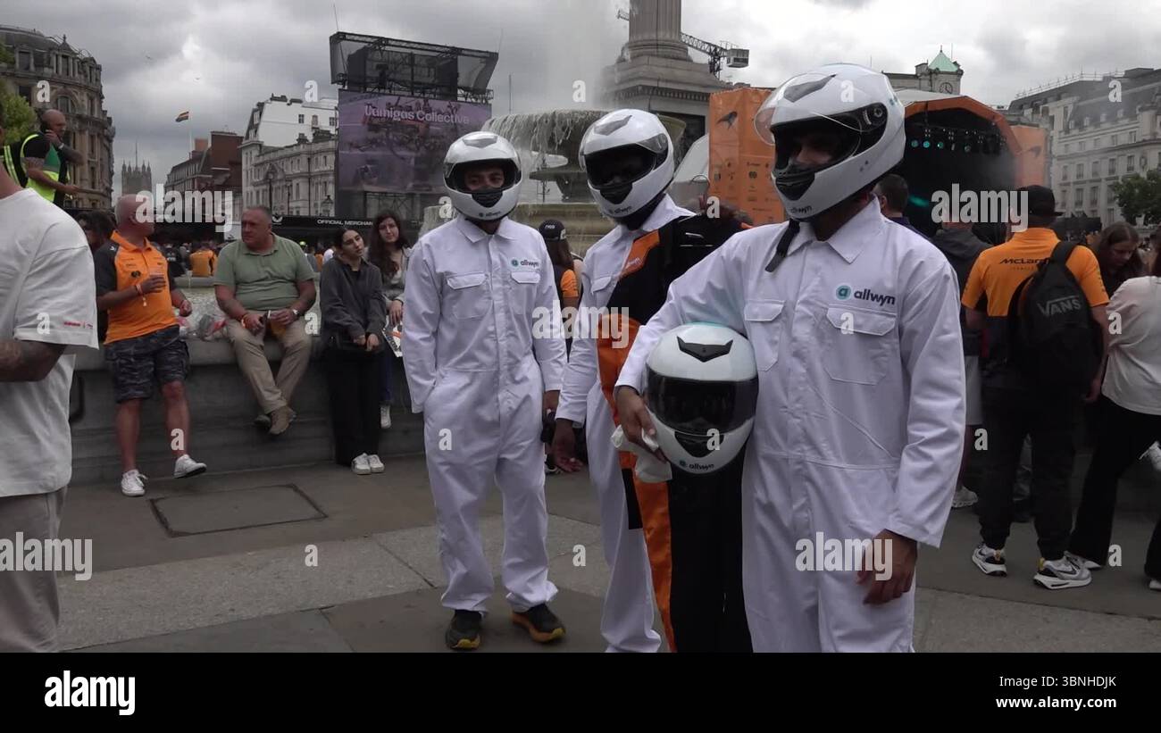 McClaren F1 team and Google Chrome unveil new car enhancement in London ...