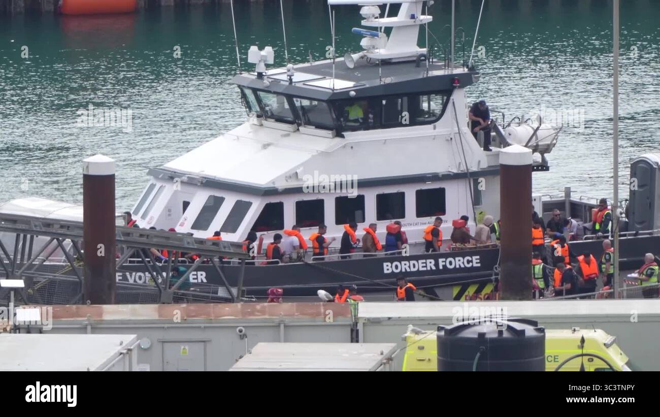 Immigrant boats crossing channel Stock Videos & Footage - HD and 4K ...