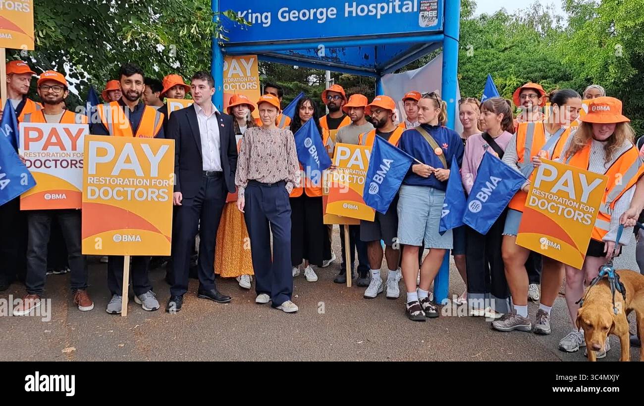 George junior Stock Videos & Footage - HD and 4K Video Clips - Alamy