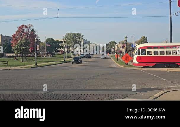 Kenosha, Wisconsin, 05.03.2025 Vintage red streetcar in Kenosha ...