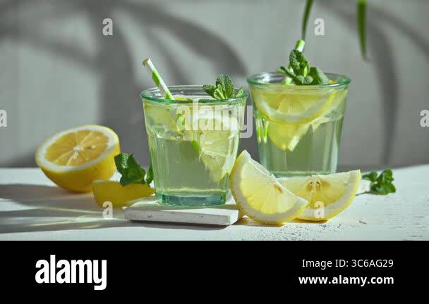 Iced green tea lemon Stock Videos & Footage - HD and 4K Video Clips - Alamy