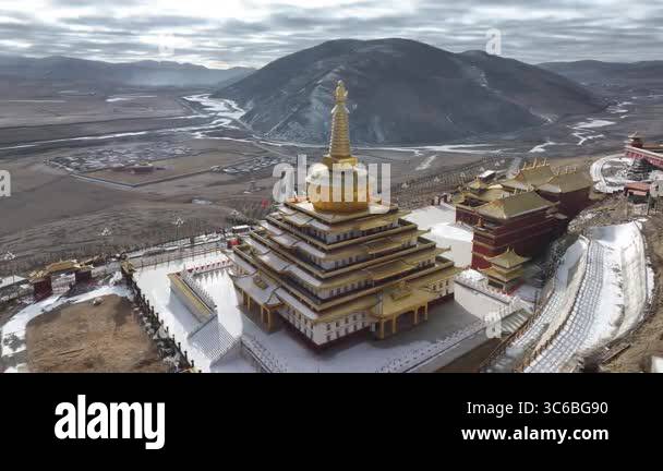 The magnificent scenery of Dongga Temple Stock Video Footage - Alamy
