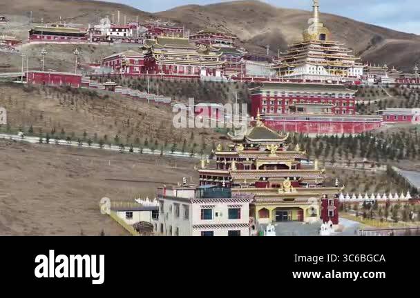The magnificent scenery of Dongga Temple Stock Video Footage - Alamy