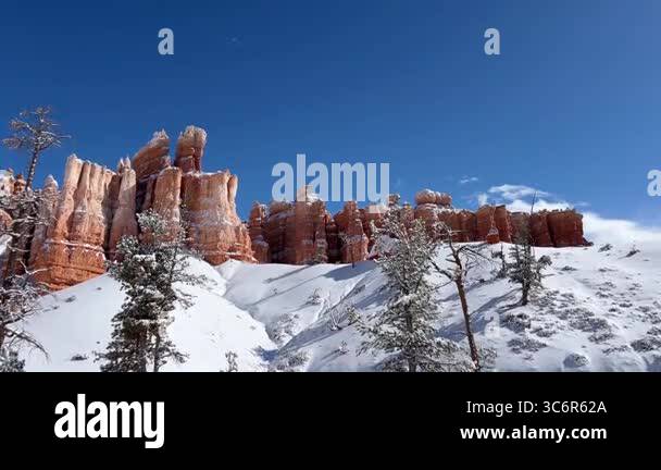 Bryce Canyon, Utah, United States beautiful red rocks in winter Stock ...
