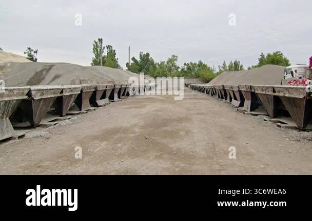 Gravel supply chain Stock Videos & Footage - HD and 4K Video Clips - Alamy