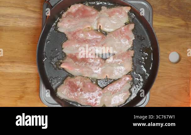 Crispy bacon sizzling Stock Videos & Footage - HD and 4K Video Clips ...