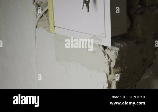 Rough wall edges and structural details during construction process ...
