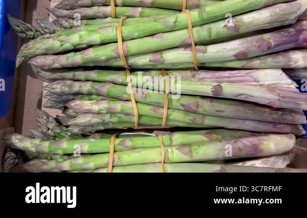 Asparagus in a box Stock Videos & Footage - HD and 4K Video Clips - Alamy