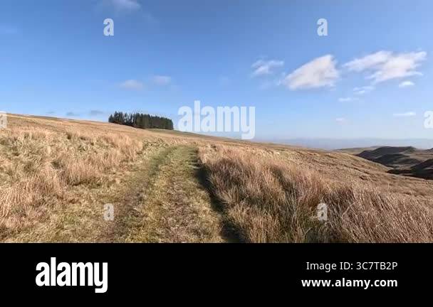 Scottish hillwalking in the mountains of Perthshire. Wide open Scotland ...
