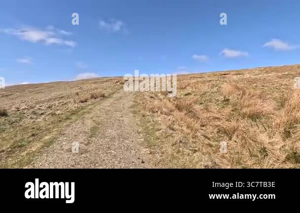 Scottish hillwalking in the mountains of Perthshire. Wide open Scotland ...