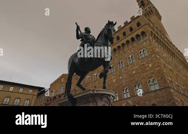 Bronze equestrian statue of cosimo i Stock Videos & Footage - HD and 4K ...