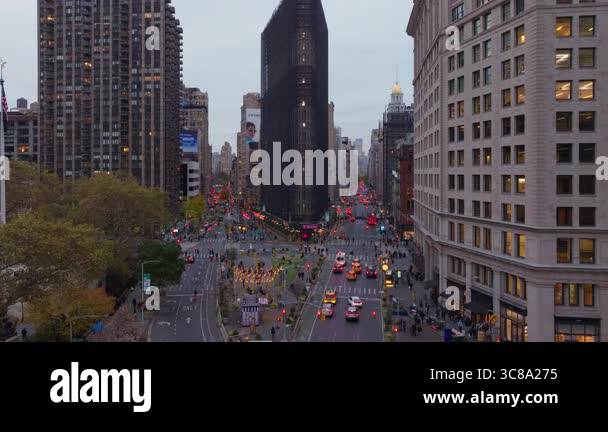 Cars driving on the streets of New York City Flatiron District, lights ... Cars driving on the streets of New York City Flatiron District, lights ...