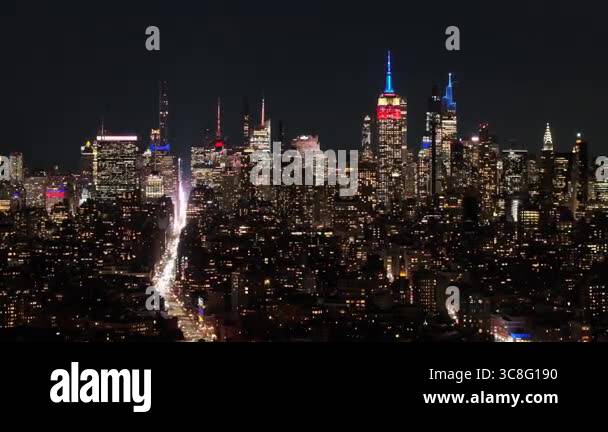 Night Skyline Of New York Skyline At Manhattan In New York United ...