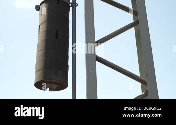 Suspended cylindrical railway counterweight system with steel frame ...