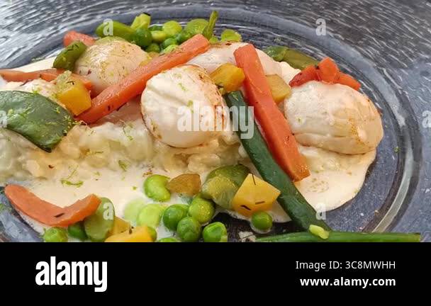 Scallops plate Stock Videos & Footage - HD and 4K Video Clips - Alamy