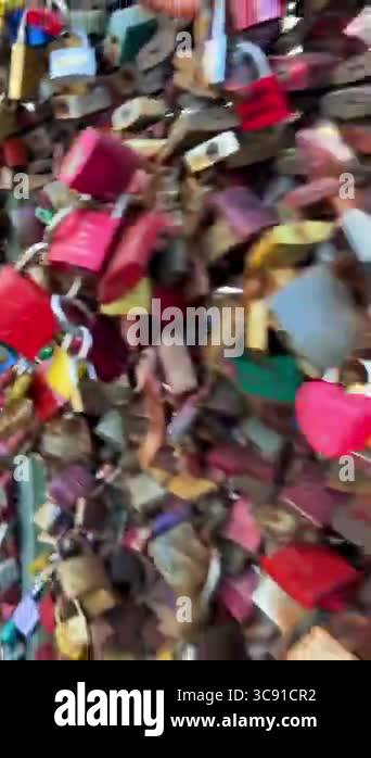 Love locks on structure Stock Videos & Footage - HD and 4K Video Clips ...