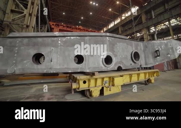 Wheeled platform Stock Videos & Footage - HD and 4K Video Clips - Alamy