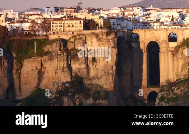 Tourist attraction in spain. The puente nuevo new bridge over ...