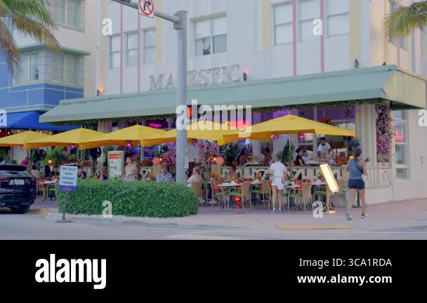 Miami Beach 8k background footage. Majestic Hotel Miami Ocean Drive ...
