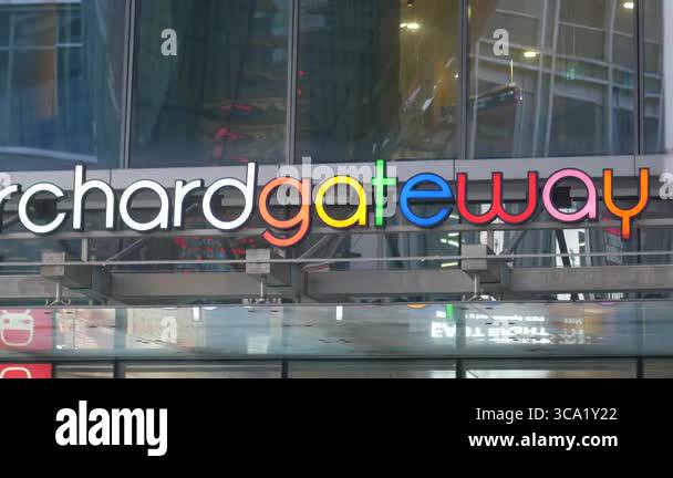 Orchard signage Stock Videos & Footage - HD and 4K Video Clips - Alamy