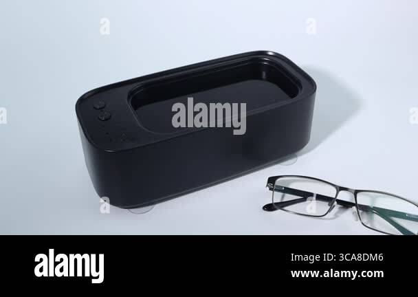 ultrasonic glasses cleaning machine is used to wash and clean glasses ...