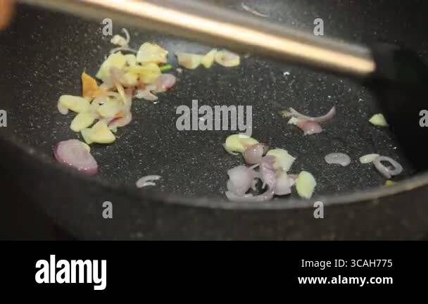 Frying spices Stock Videos & Footage - HD and 4K Video Clips - Alamy