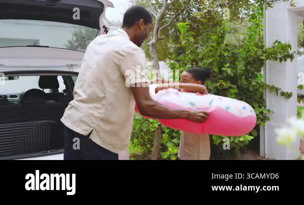 Happiness trunk Stock Videos & Footage - HD and 4K Video Clips - Alamy