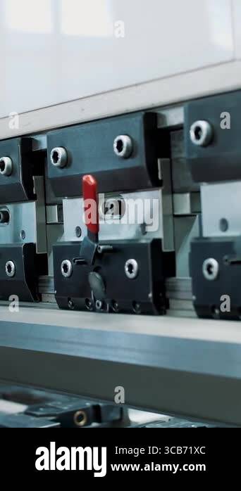 Jig punch press. cnc control metal sheet bending hydraulic machine at ...