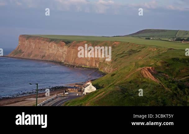 SALTBURN, UK - JUNE 12, 2025 - Scenic view of Huntcliff and Saltburn by ...
