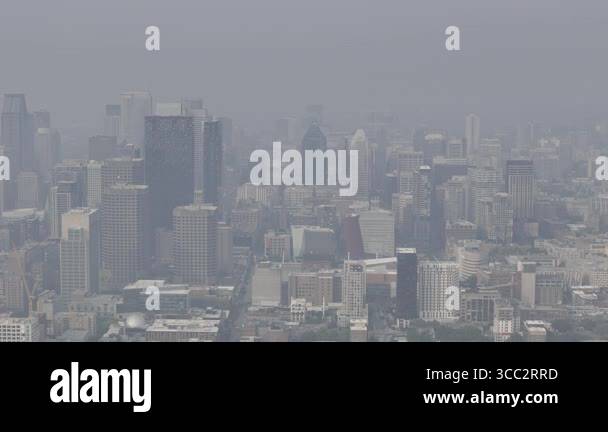 Heavy smog in Montreal downtown because of wildfire and industrial ...