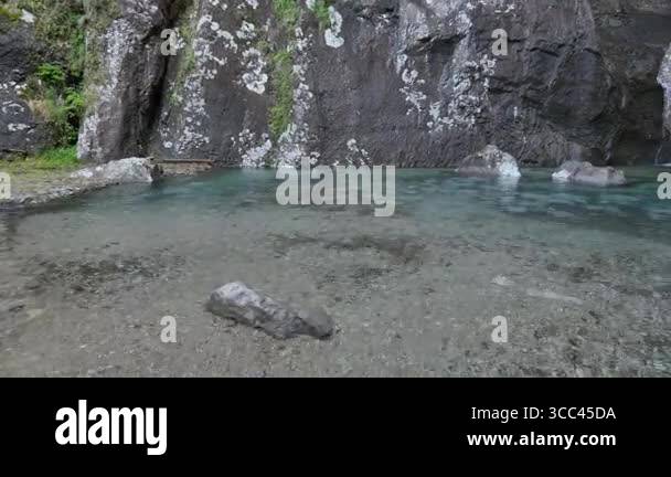 Natural scenery when walking in the Nanxi River tourist area in Wenzhou ...