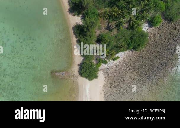 Explore Sandy Isthmus Ko Ma Beach in Thailand. Enjoy the beauty of ...
