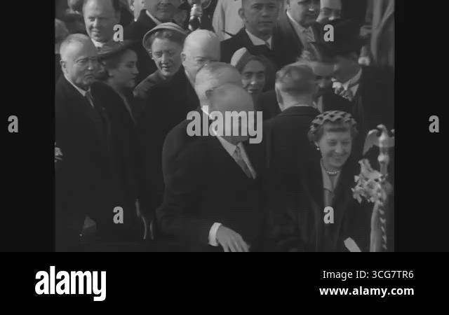 WASHINGTON DC - 1953 - President Eisenhower and First Lady Mamie ...