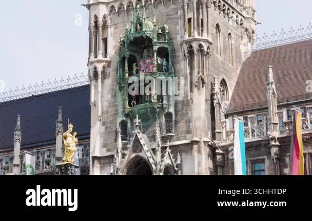 Munich, Germany July 20 2025: Munich New Town Hall Marienplatz Landmark ...