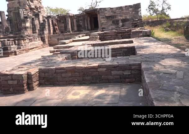 Ruins of Sanchi Stupa, The main stupa a 2200 year old Buddhist monument ...