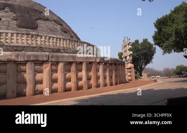 Sanchi stupa, Buddhist monuments listed as World Heritage by UNESCO ...