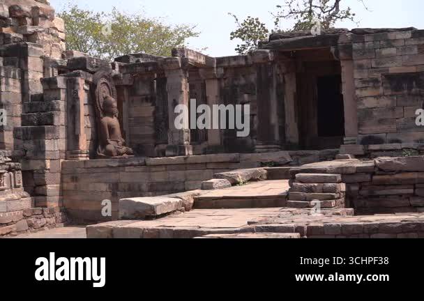 Ruins of Sanchi Stupa, The main stupa a 2200 year old Buddhist monument ...