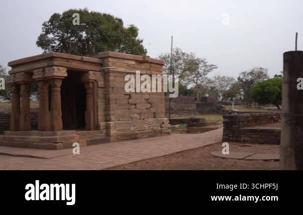 Ruins of Sanchi Stupa, The main stupa a 2200 year old Buddhist monument ...