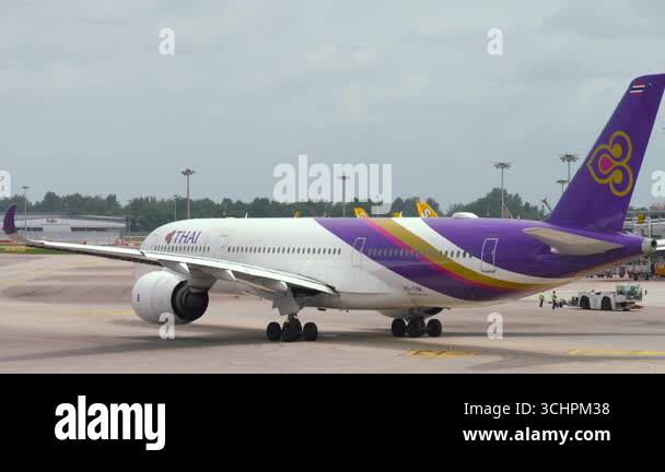 CHANGI, SINGAPORE - JANUARY 30, 2025: Commercial airplane Airbus A350 ...