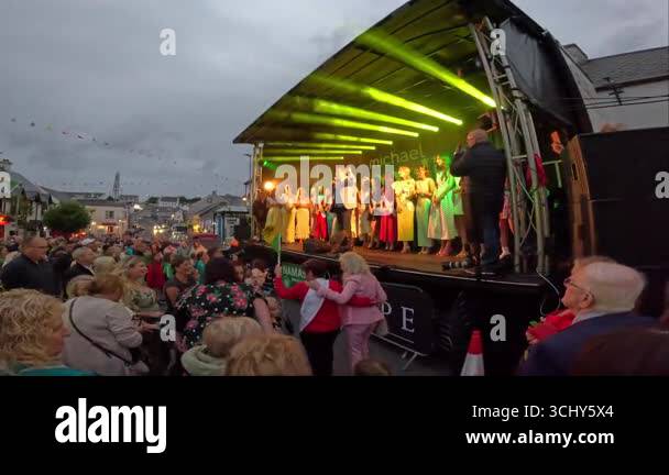DUNGLOE, COUNTY DONEGAL, IRELAND - JULY 26 2025 : Daniel ODonnell talks ...