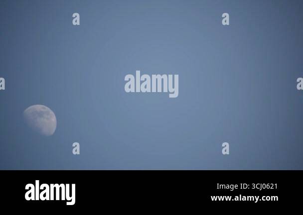 Moon Timelapse, Stock time lapse : Full moon rise in dark nature sky ...