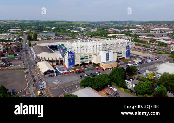 Elland road leeds pitch Stock Videos & Footage - HD and 4K Video Clips ...