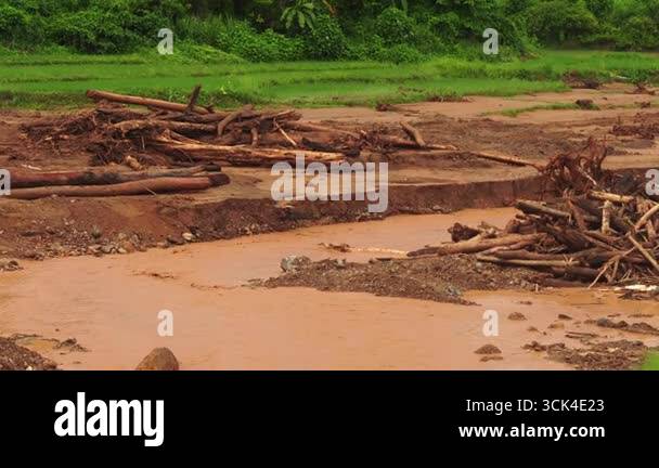 Wet muddy base Stock Videos & Footage - HD and 4K Video Clips - Alamy
