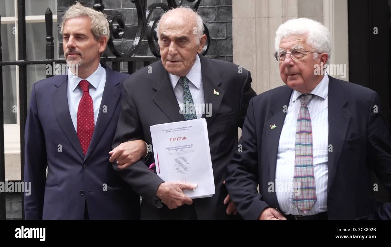 Campaigners including Munib al-Masri hand in Britain Owes Palestine ...