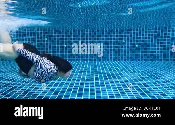 Person underwater in pool Stock Videos & Footage - HD and 4K Video ...
