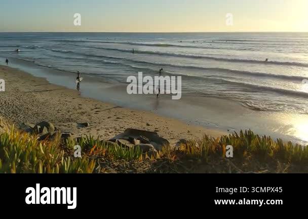 Southern California beaches north of San Diego. Shoreline sunsets ...