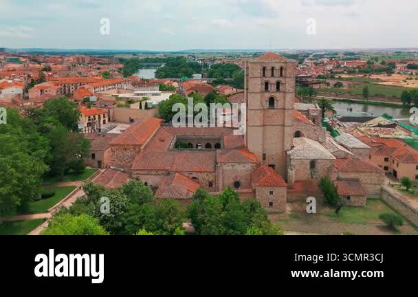 Aerial view of the historic Spanish town Zamora, Castile and Leon ...